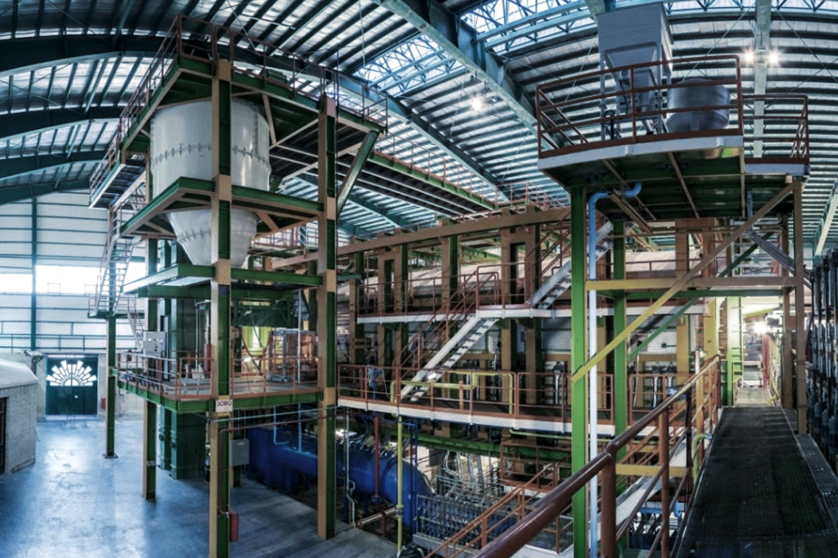 Composite Alumina-Zirconia-Silica Brick for Glass Furnace Longevity ...